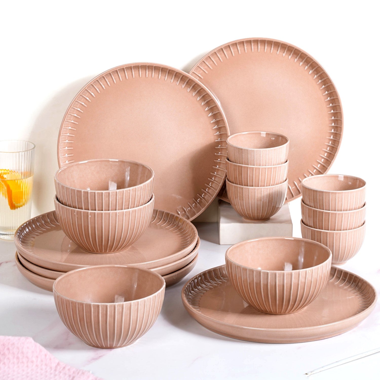 Costola Beige 16 Piece Ceramic Dinner Set For 6 Online - Premium Dinner Set | Nestasia