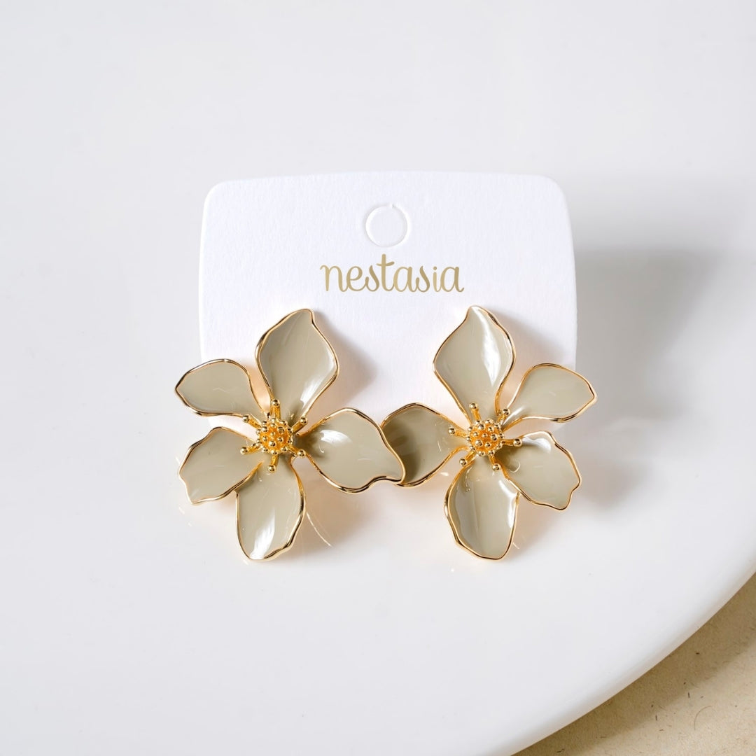 Jewellery Online - Premium Flora Studs Sage | Nestasia