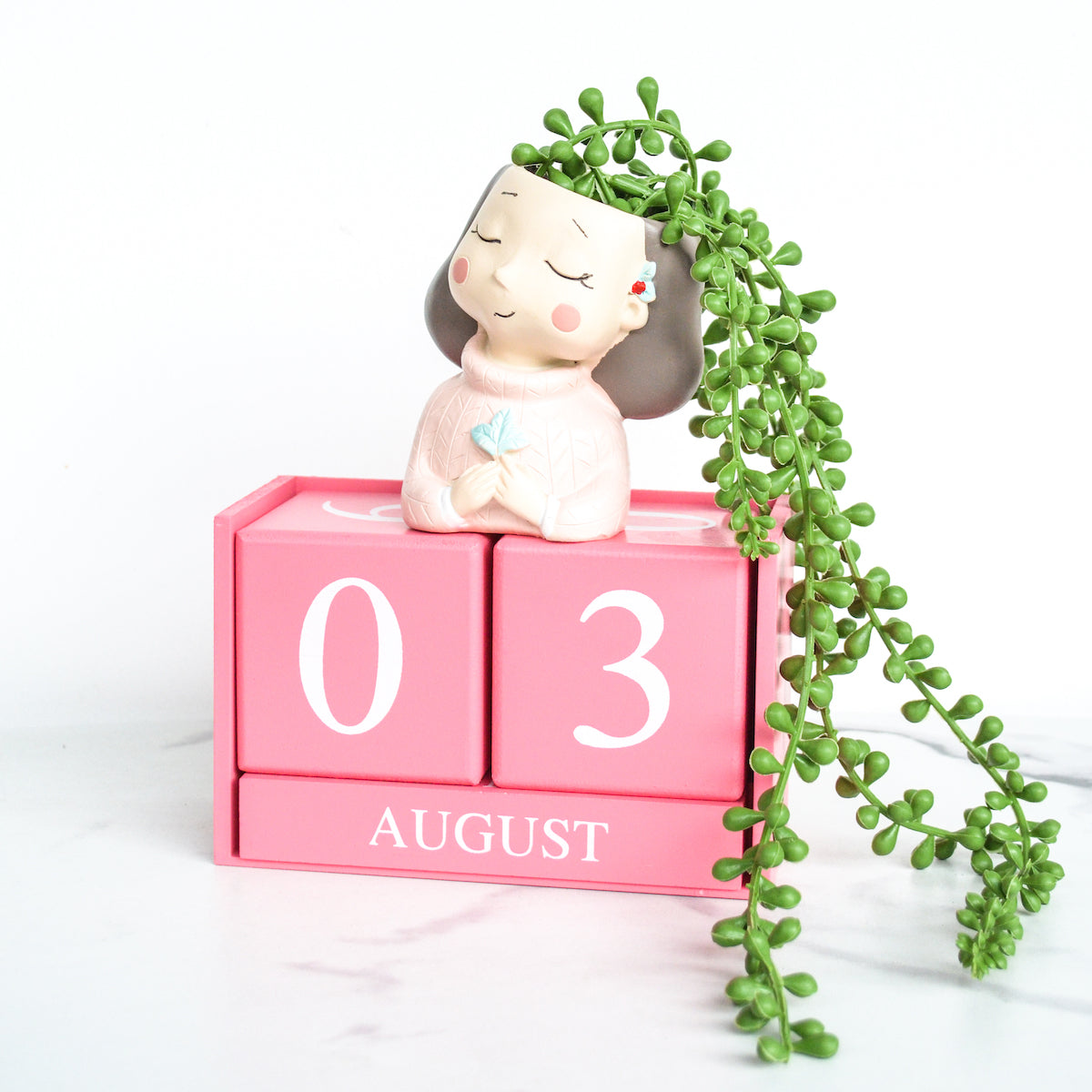 Pink Table Calendar Online - Premium Desk Organiser | Nestasia