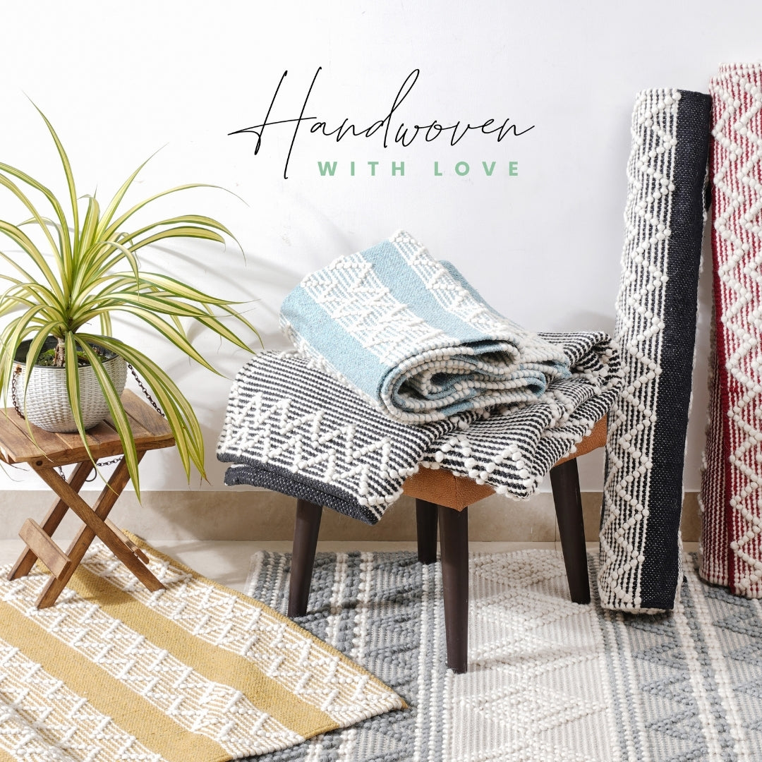 How to Style Rugs (7 unique ways to style your rugs and carpets with N ...