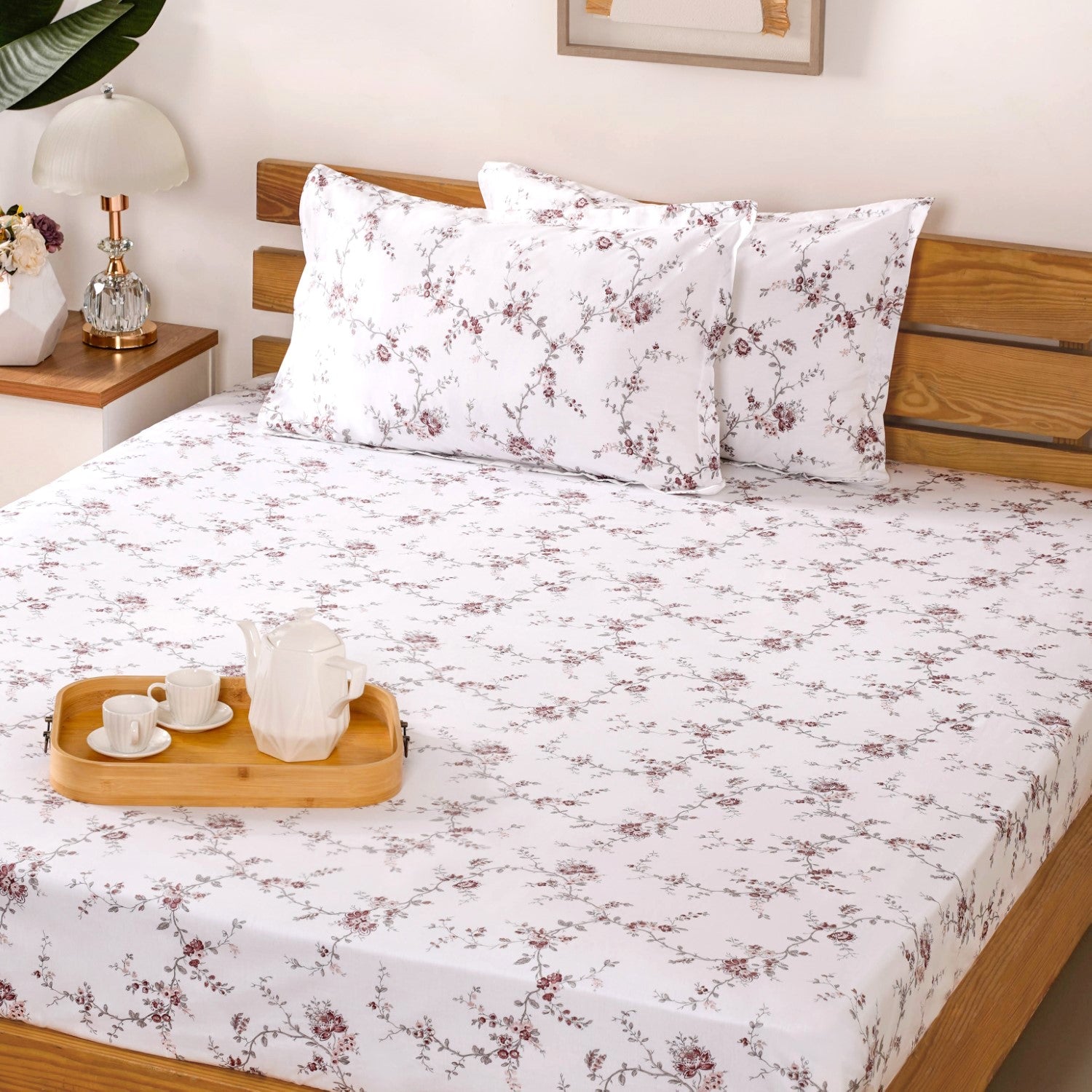 Cotton Floral Printed Bedsheet Set Online - Premium Bedsheet | Nestasia