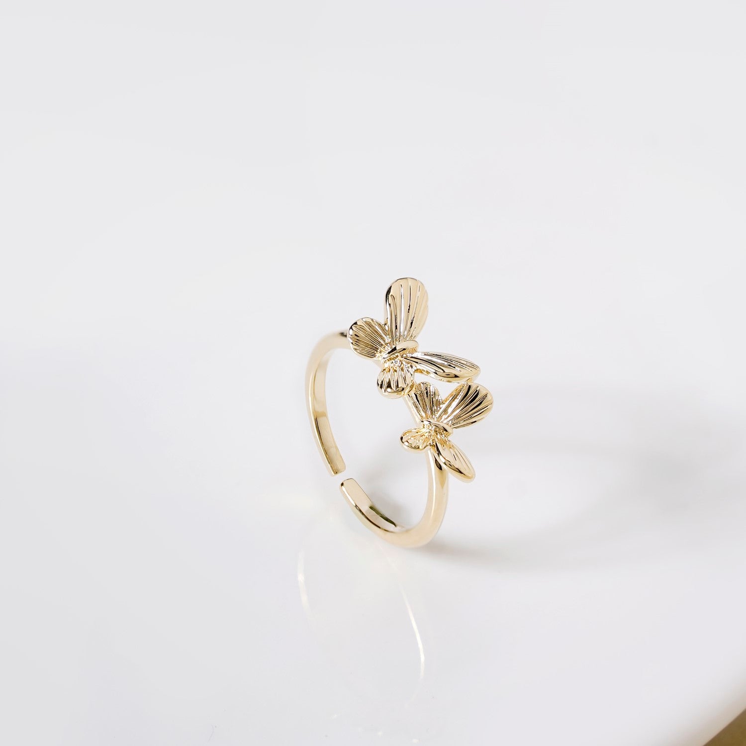 Ring Online - Premium Butterfly Fly Away Adjustable Ring | Nestasia