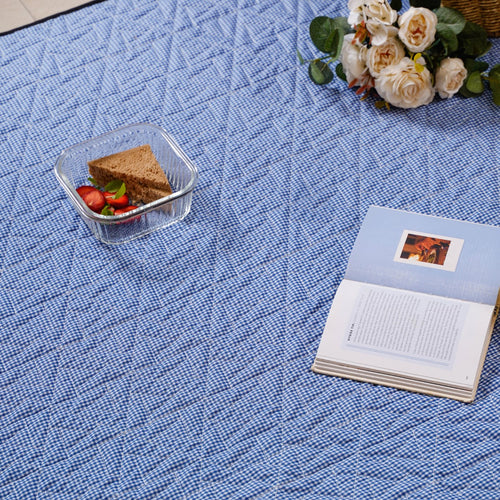 Checkered Red and White Foldable Picnic Mat 84x60 Inch Online - Premium ...