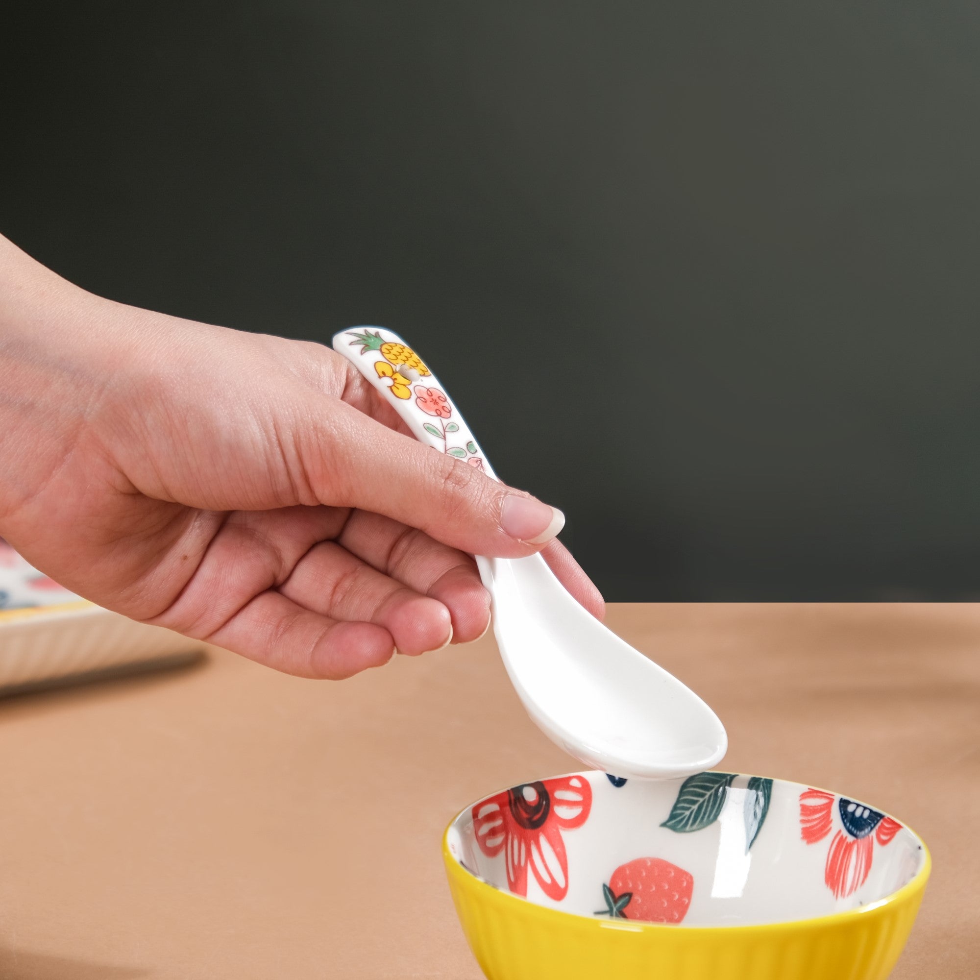 Spring Floral Ceramic Soup Spoon Online - Premium Soup Spoon | Nestasia