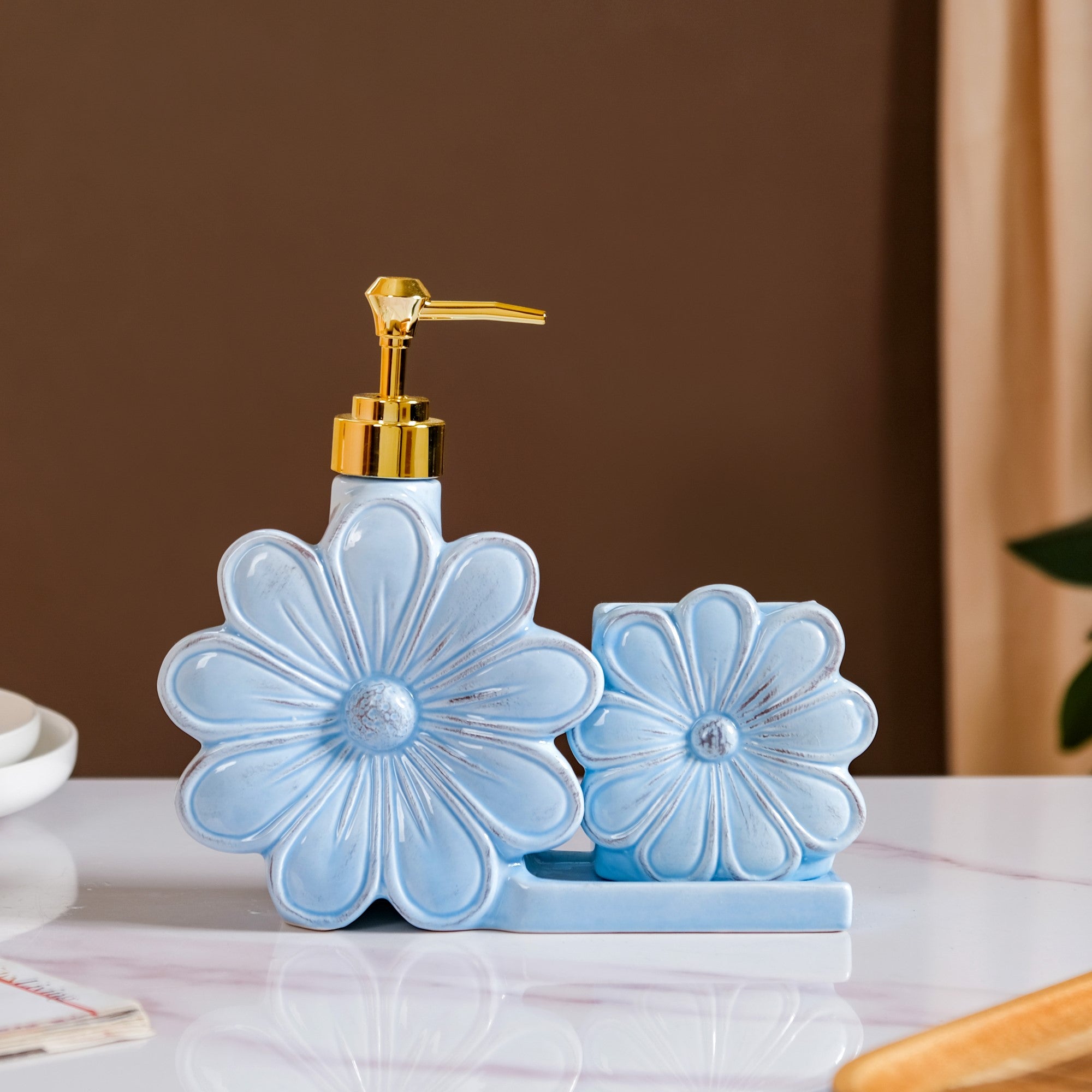 Flower Soap Dispenser With Holder Ceramic Blue Online - Premium ...