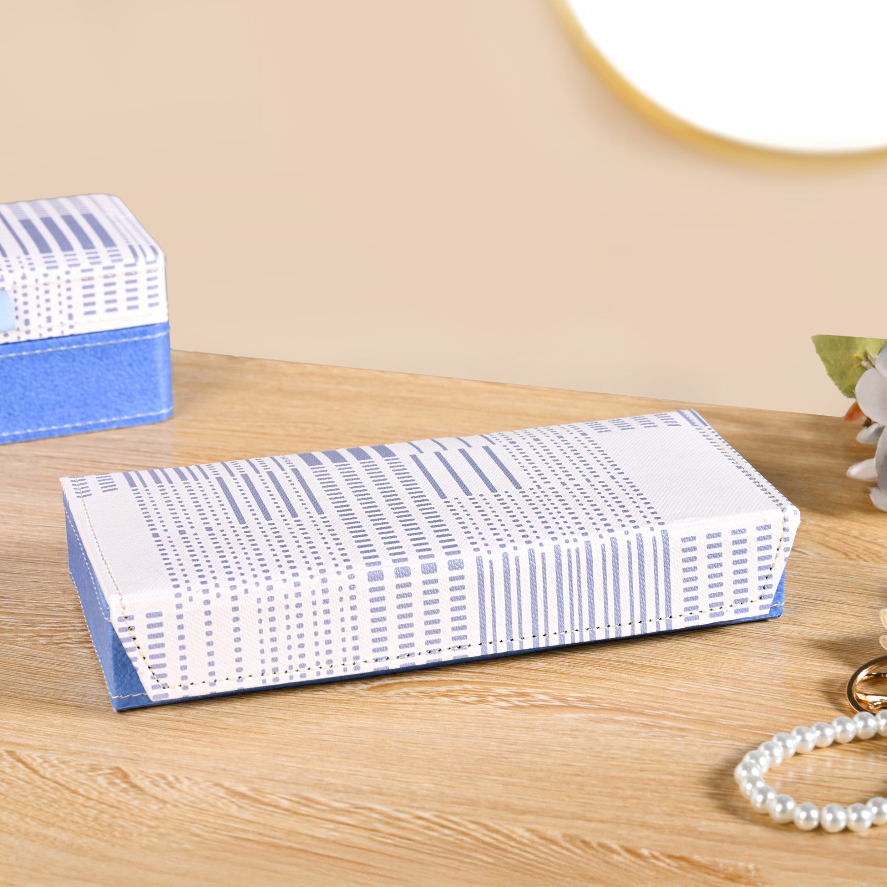Dots And Dash Sectioned Trinket Case Online - Premium Jewellery ...