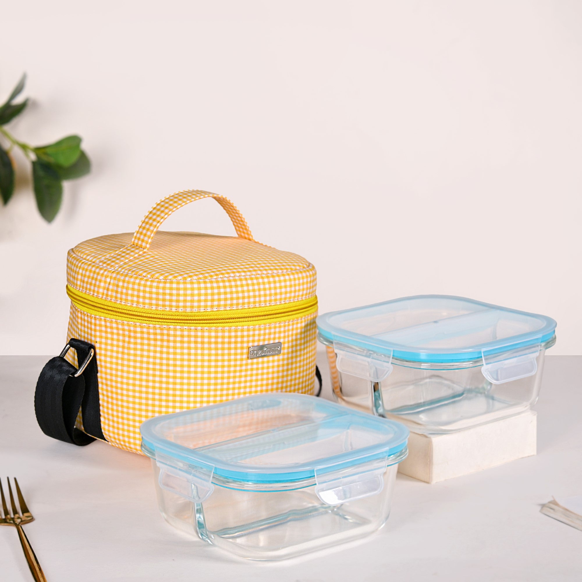 Feasts And Treats Versatile Lunch Bag Hamper Online - Premium Lunch Box ...