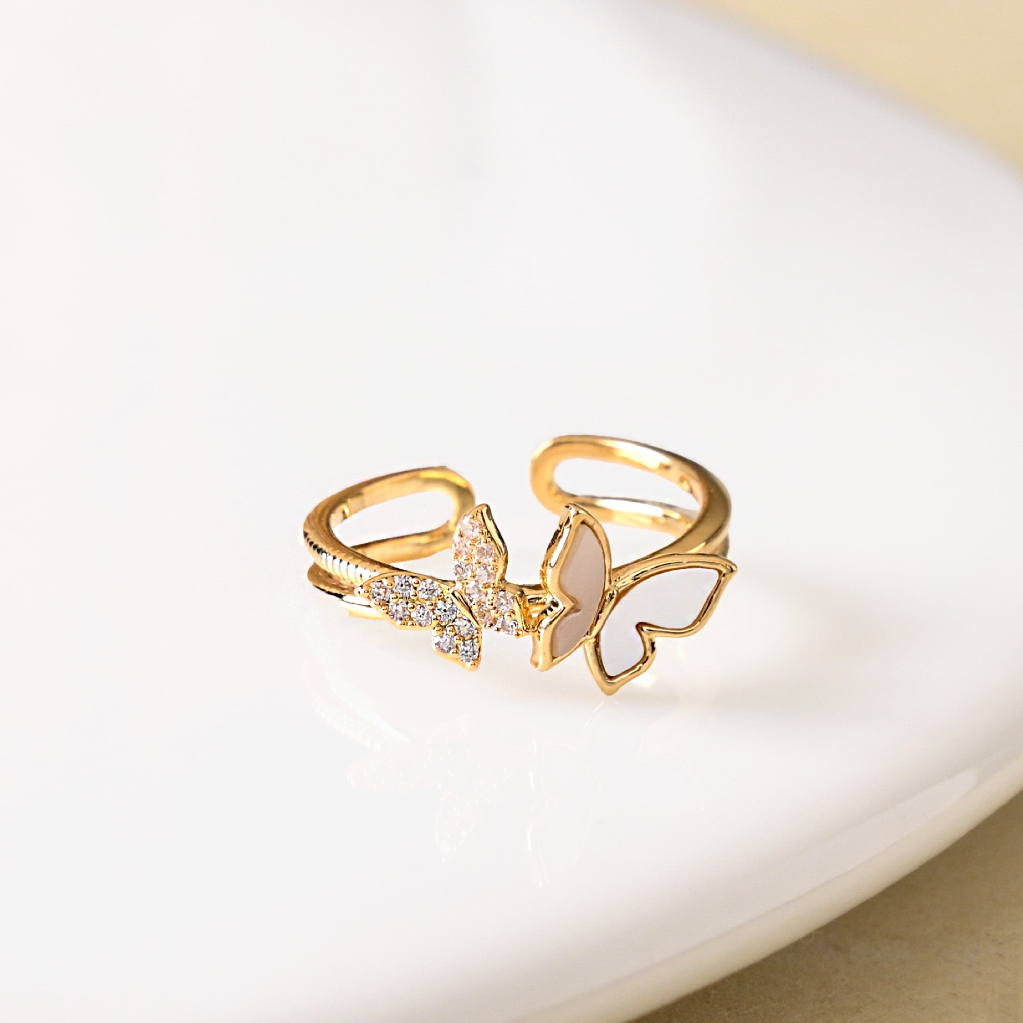 Ring Online - Premium Flutter Duo Gold Butterfly Ring | Nestasia