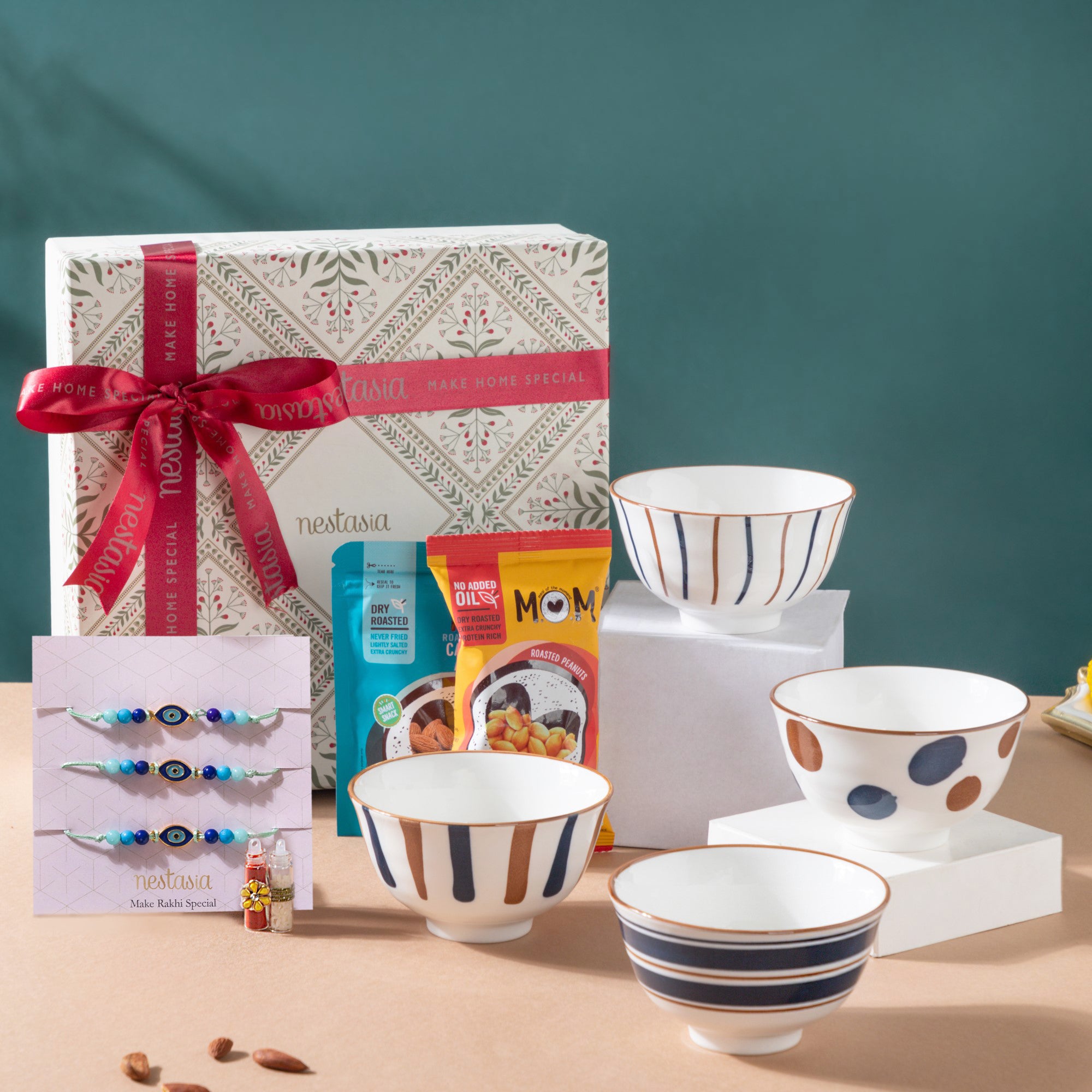 Festive Raksha Bandhan Gift Box Set Of 5 Online - Premium Gift Hamper ...