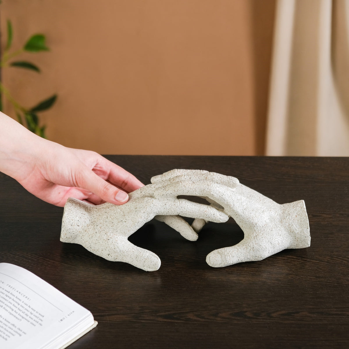 Intertwined Hand Statue Resin Showpiece- Unique Showpiece Online | Nestasia