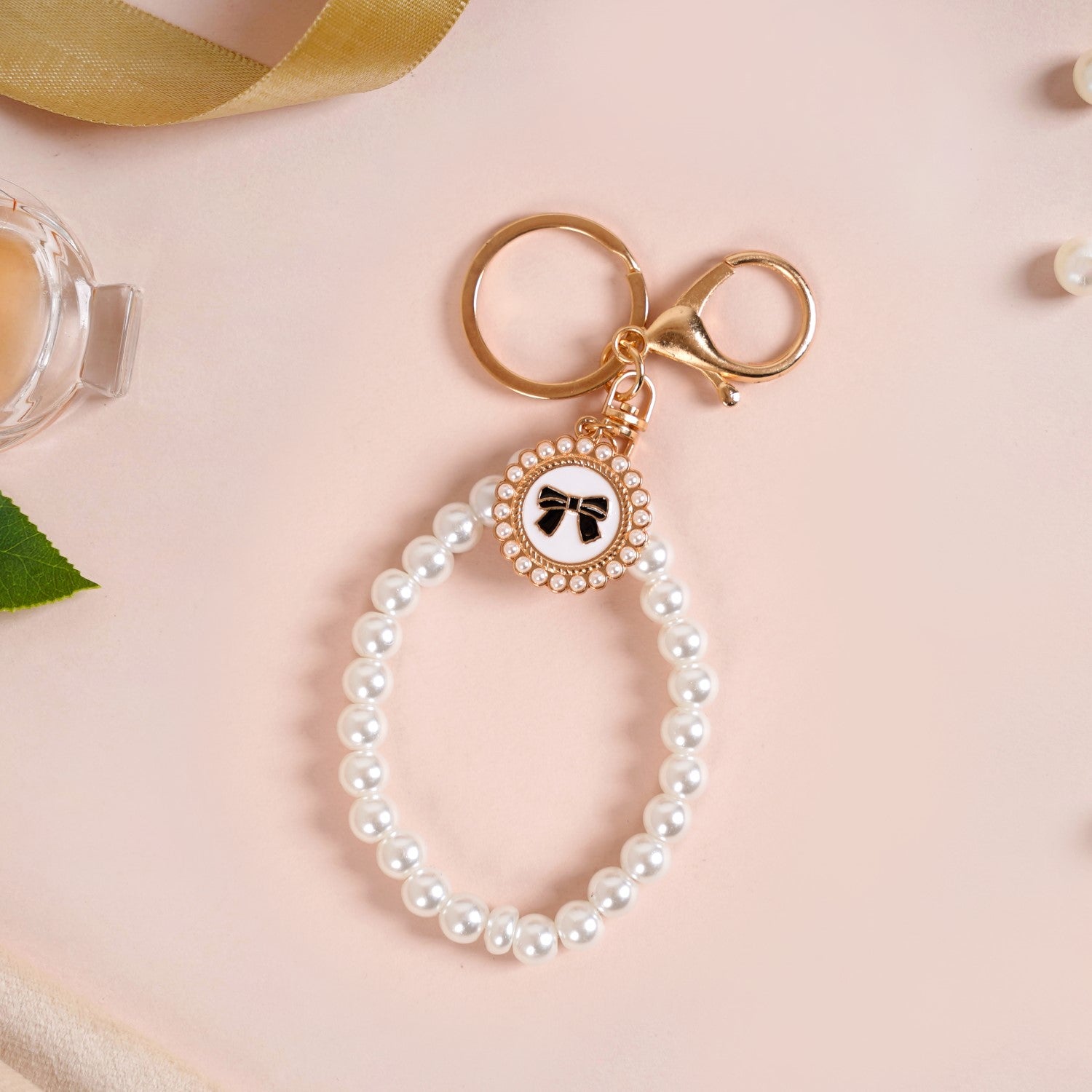 Pearl Perfection Keychain With Dual Hooks Online - Premium Keychain ...