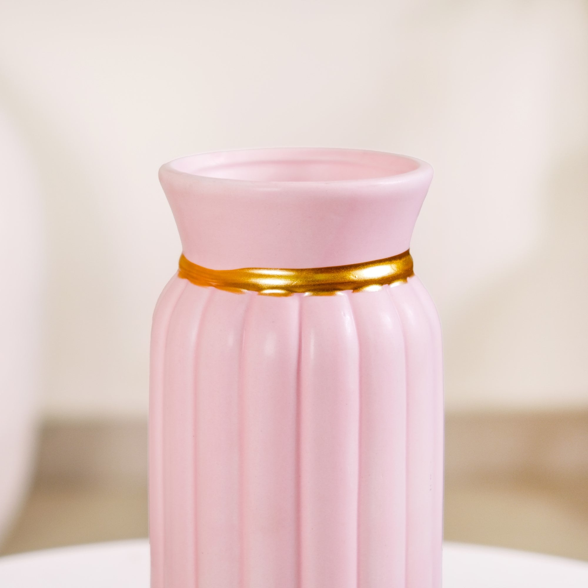 Soft Vintage Ceramic Flower Vase For Home Decor Pink Online - Premium ...