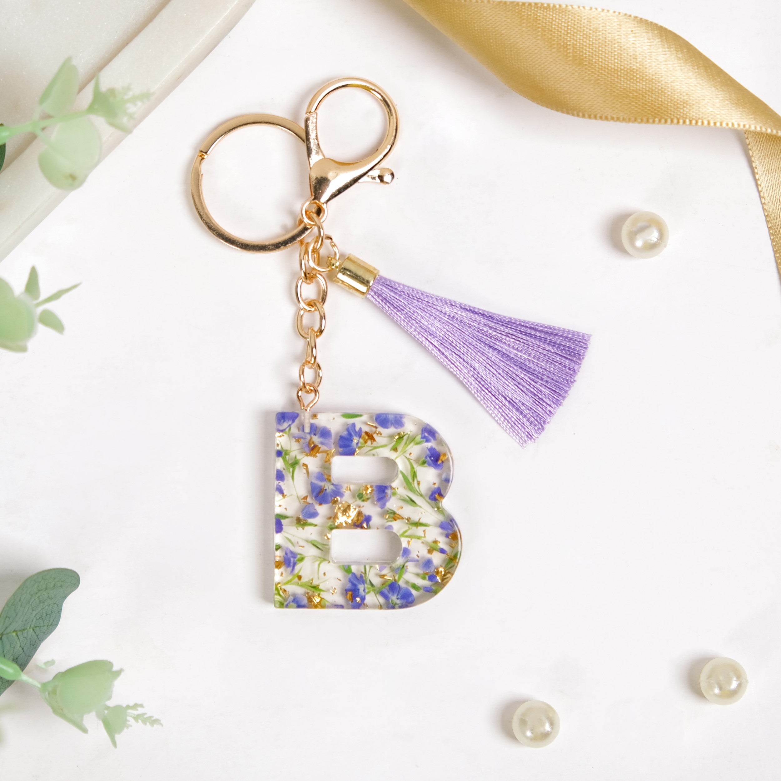 Blooming Beauty Pressed Flower B Keyring Online - Premium Keychain ...
