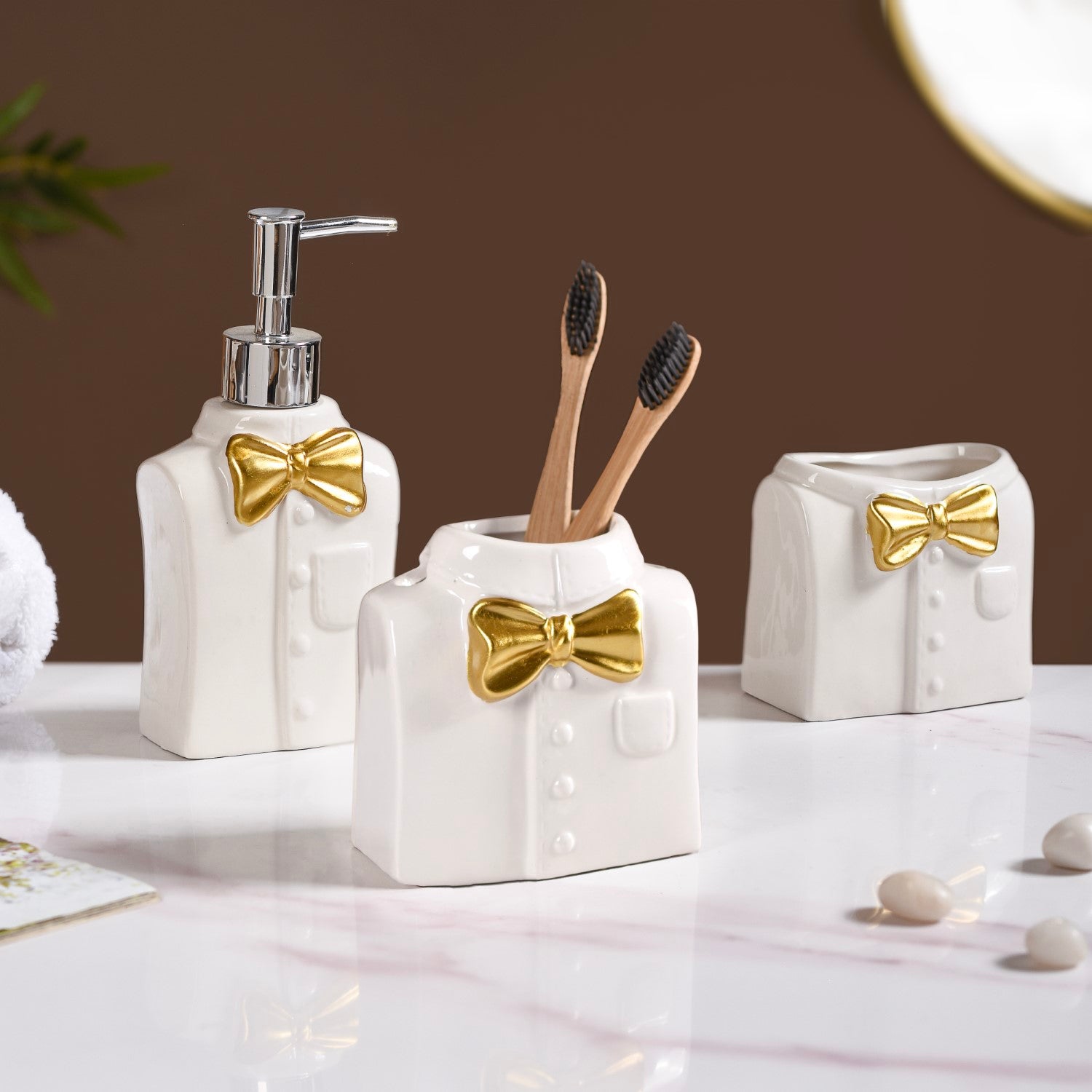 Eclectic Bow Tie Shirt Ceramic Bath Set Of 3 White Online - Premium ...