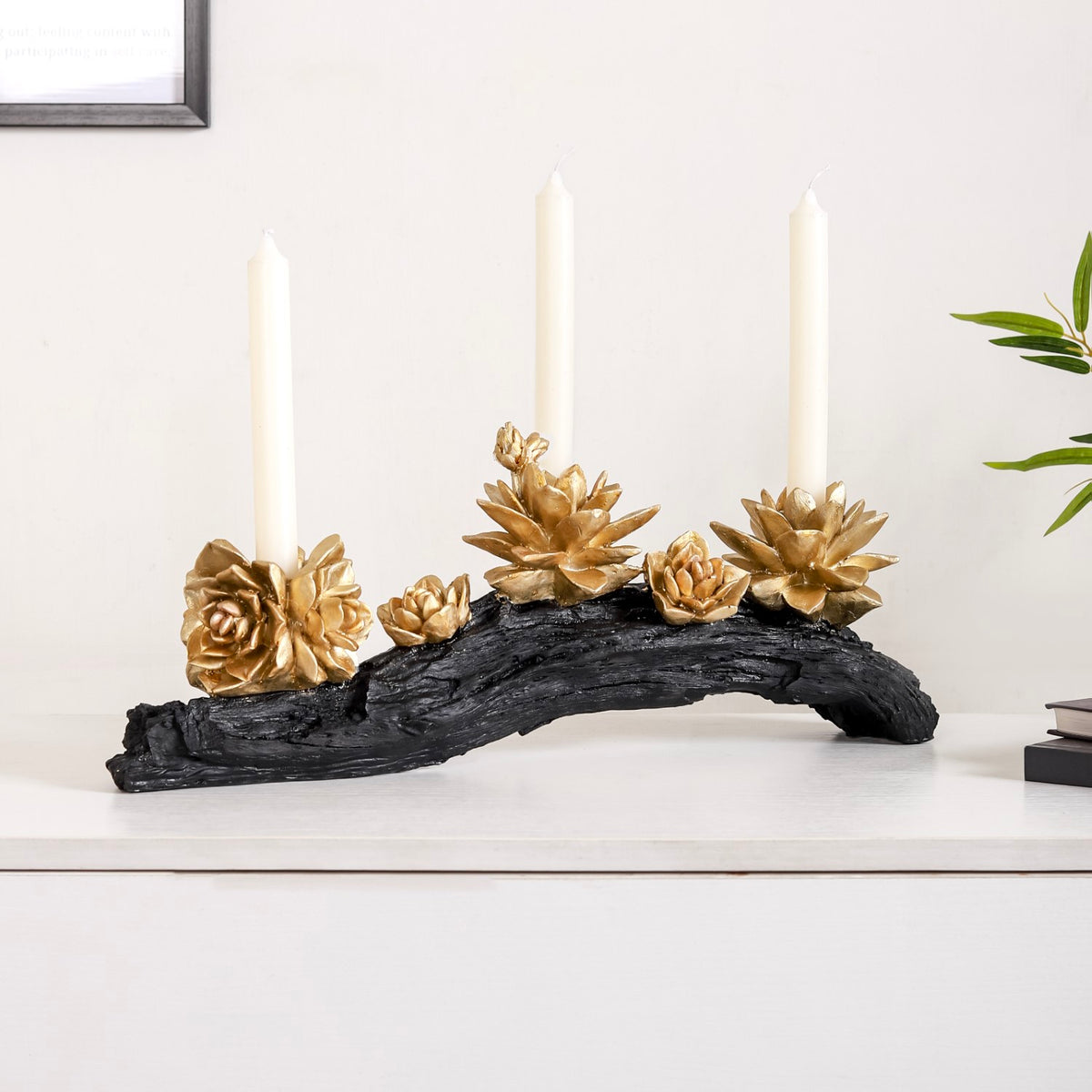 Showpiece - Buy Decorative Showpiece Online in India | Nestasia