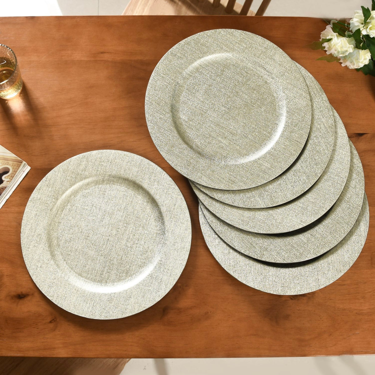 Buy Matte Silver Charger Plate Set At Best Price | Nestasia