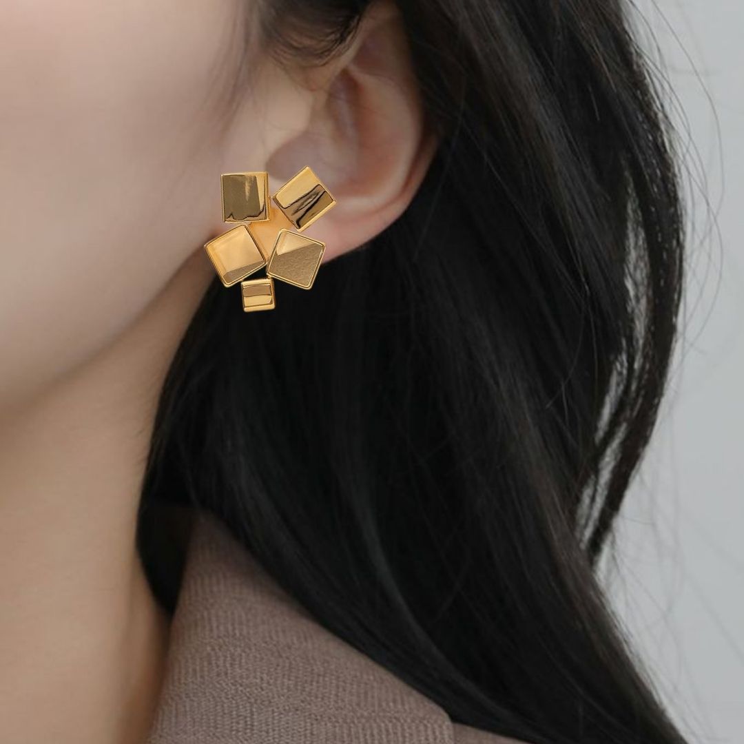 Jewellery Online - Premium Clustered Prism Studs Gold | Nestasia