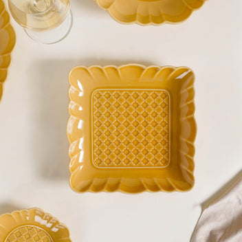 28 Piece Dinner Set - Textured Yellow Dinner Set | Nestasia