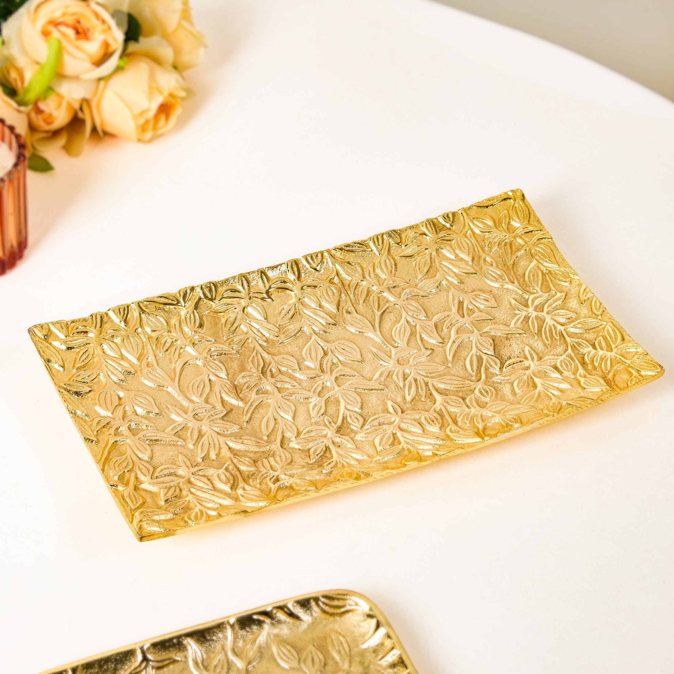 Sunlit Emboss Aluminium Decorative Tray Online - Premium Decorative ...