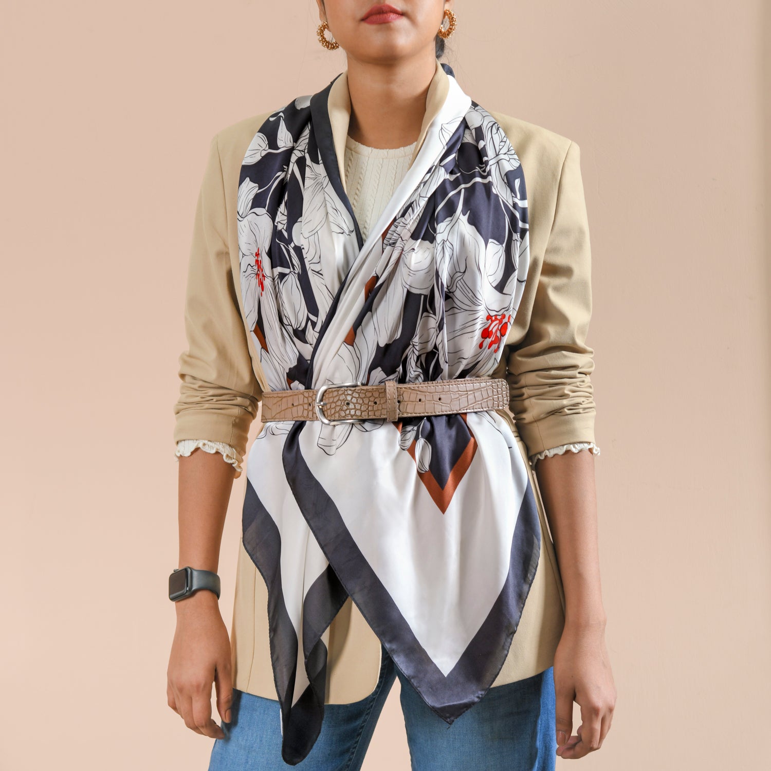 Silk Floral Motif Scarf For Women Online - Premium Scarf | Nestasia