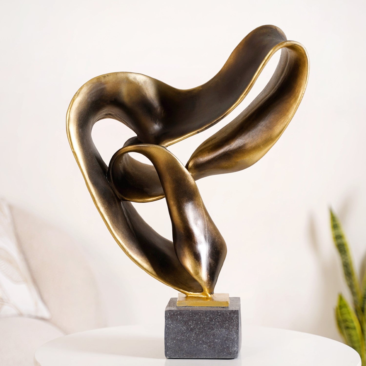 Flow State Abstract Decor Online - Premium Decor Object | Nestasia