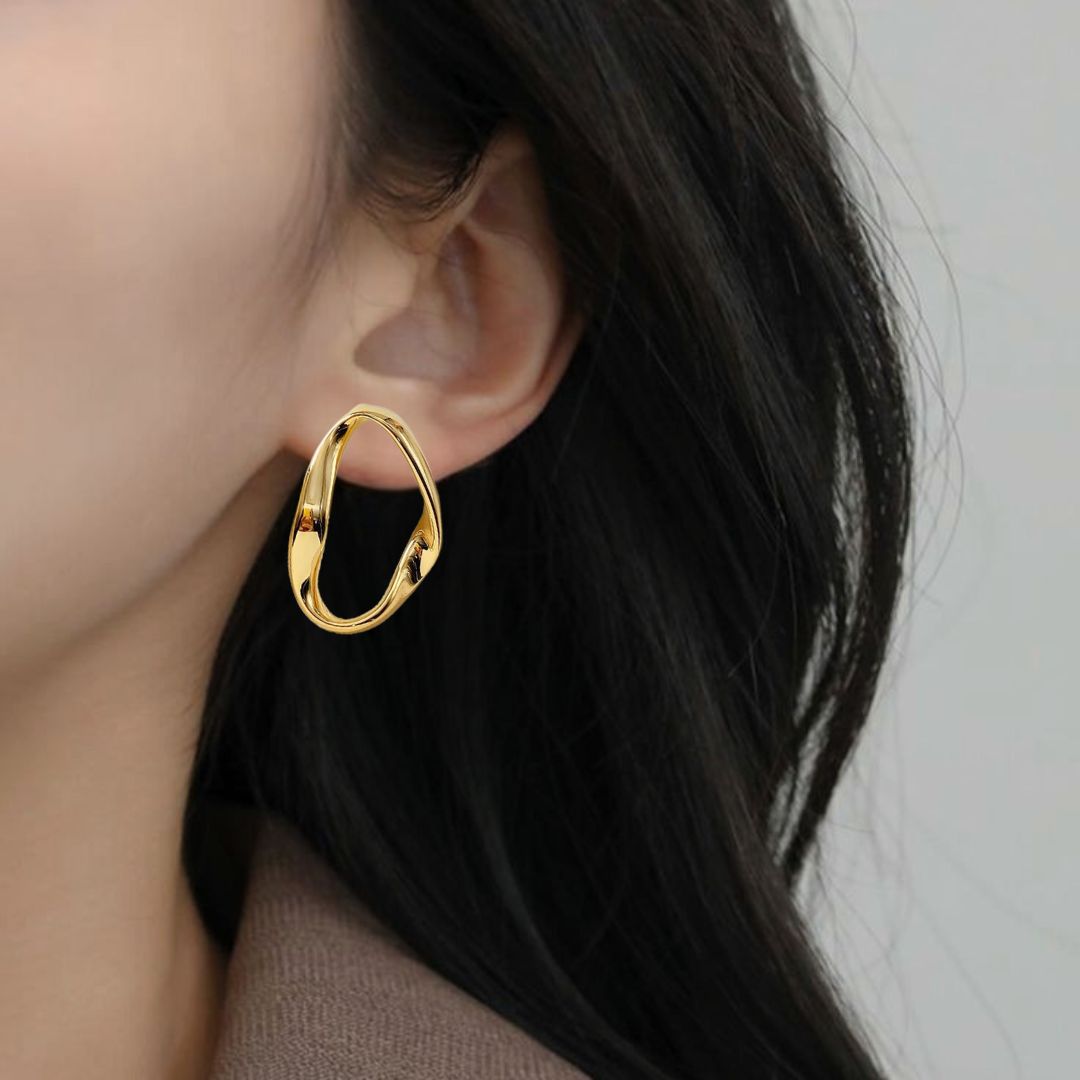 Jewellery Online - Premium Gold Ribbon Oval Hoop Earrings | Nestasia