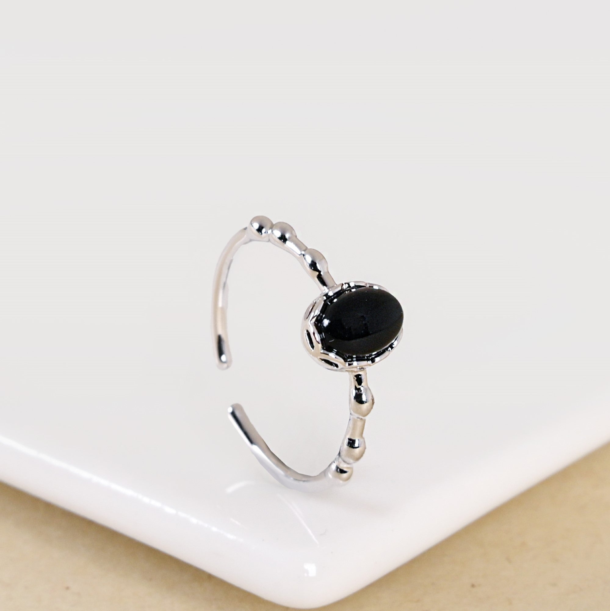 Ring Online - Premium Gothic Glam Silver Statement Ring | Nestasia