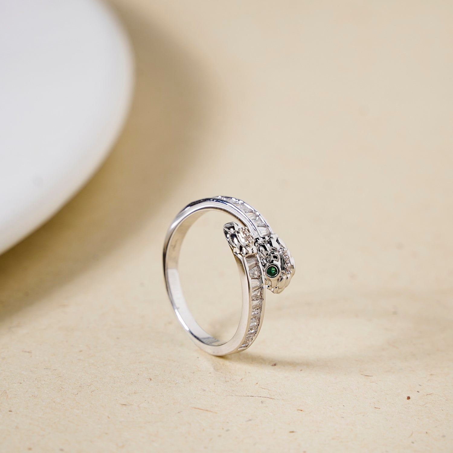 Ring Online - Premium Green Eye Serpent Ring | Nestasia