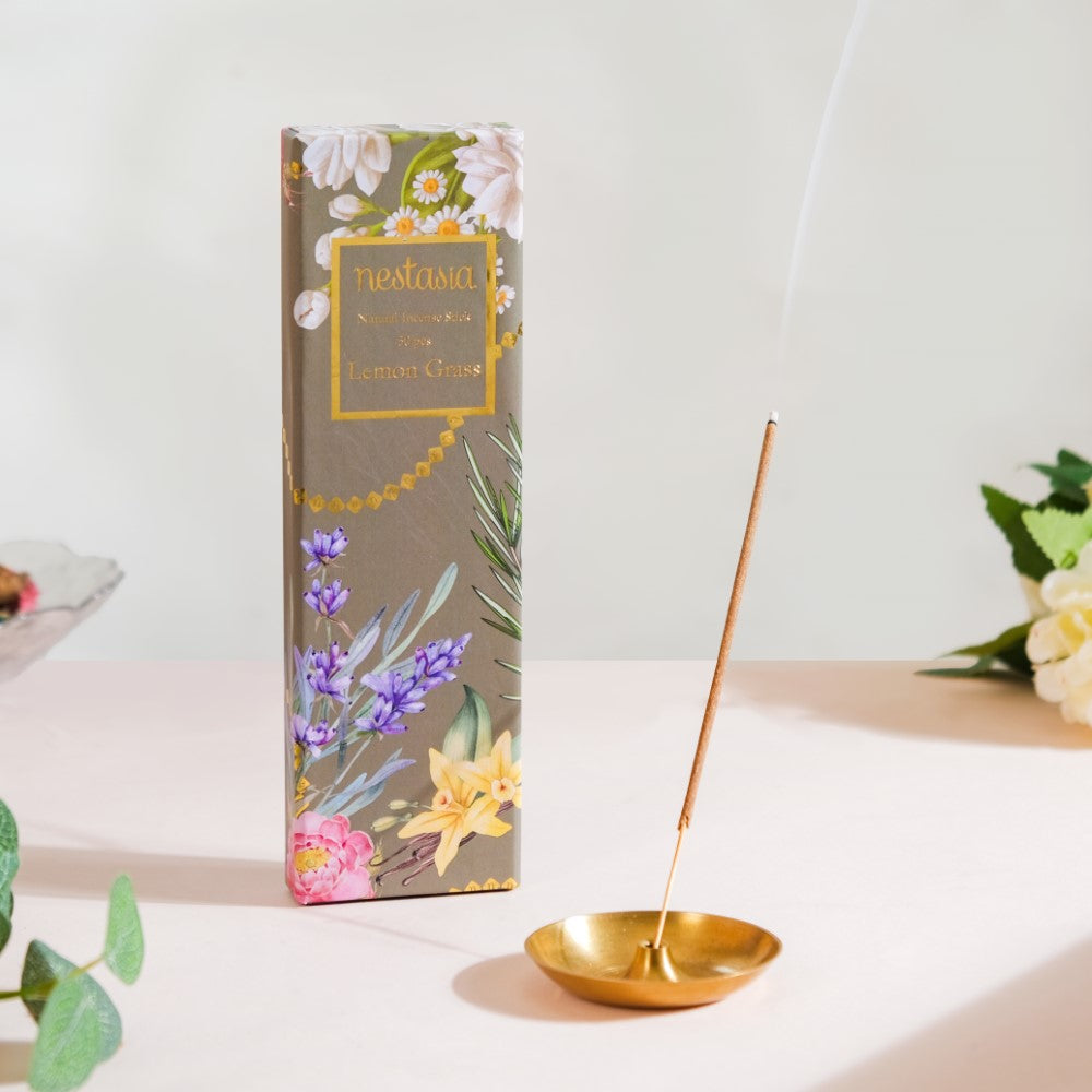 Lemongrass Scented Incense Sticks Pack Of 50 Online - Premium Devotion ...