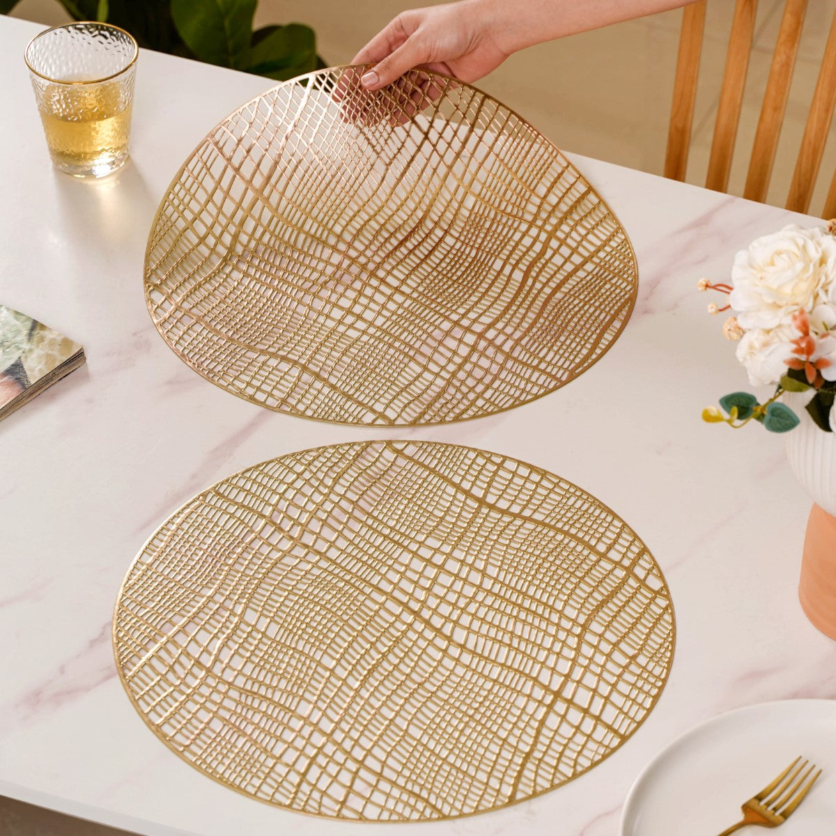 Buy Cutwork Gold Table Mat Set Online In India | Nestasia