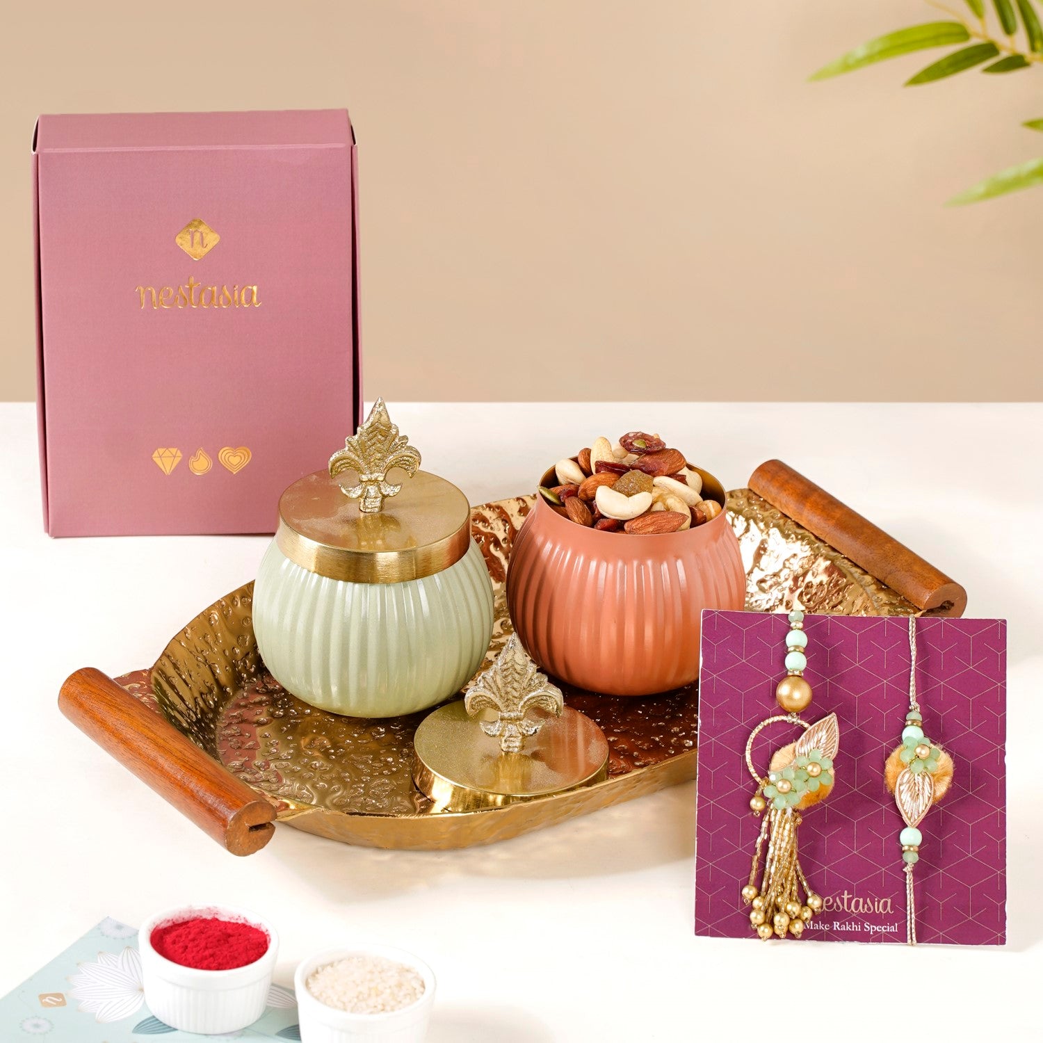 Vintage Opulence Rakhi Gift Hamper Online - Premium Gift Hamper | Nestasia