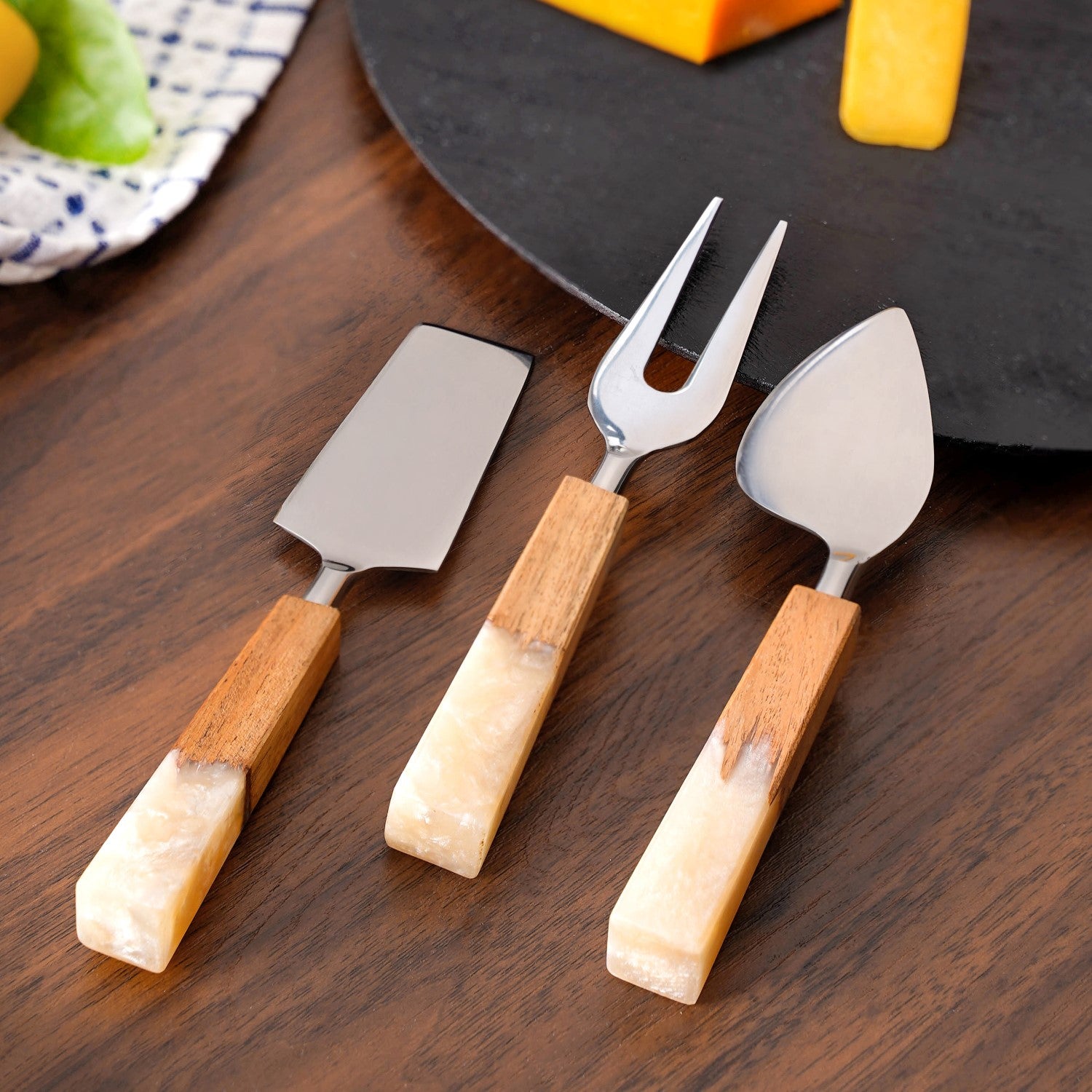 Cutlery Set - Designer Kitchen Cutlery Set Online | Nestasia