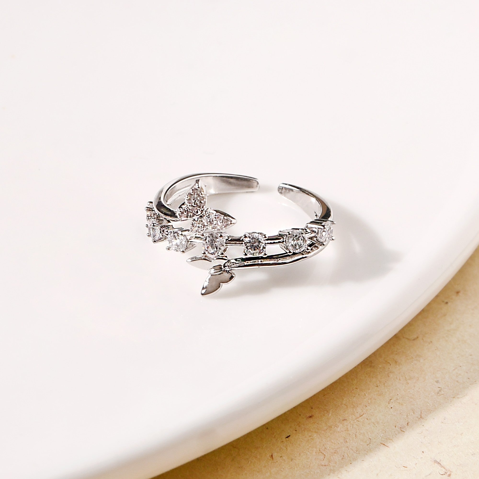 Ring Online - Premium Silver Butterfly Charm Stone Ring | Nestasia
