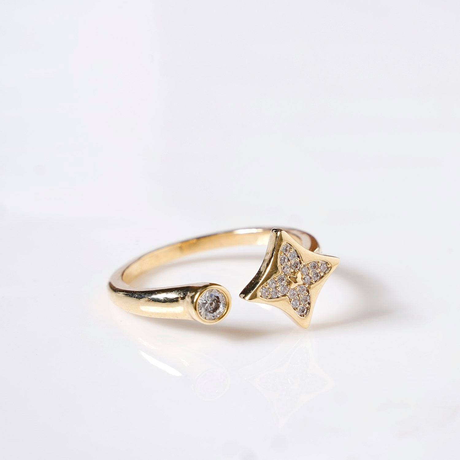 Ring Online - Premium Gold Core Twinkle Ring | Nestasia