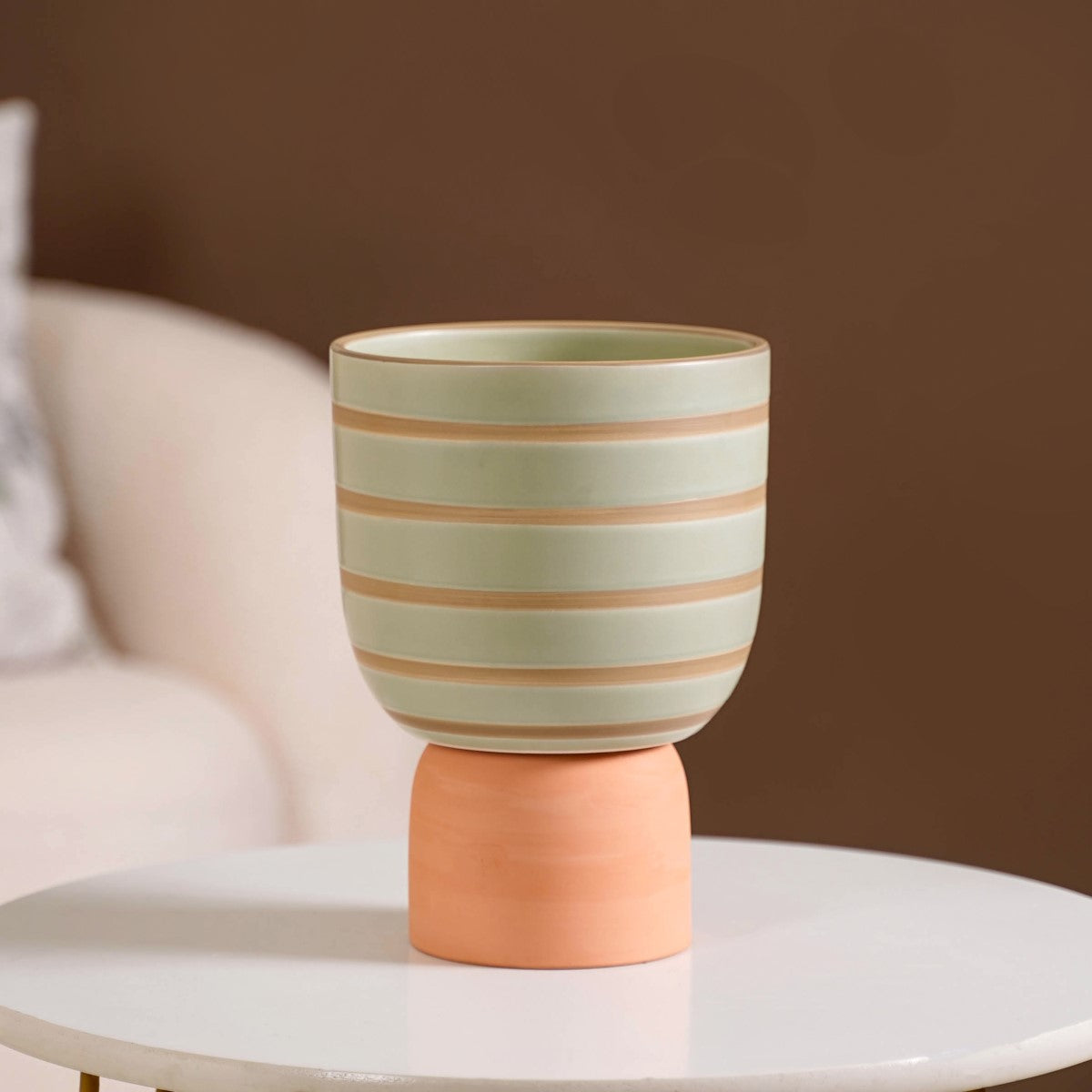 Vase - Beautiful Ceramic & Glass Flower Vase Online | Nestasia