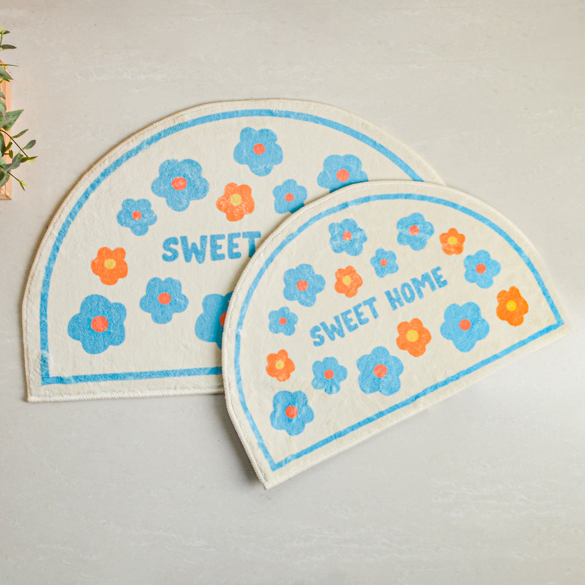 Small Flowers Semicircle Rug Online - Premium Floor Mat | Nestasia