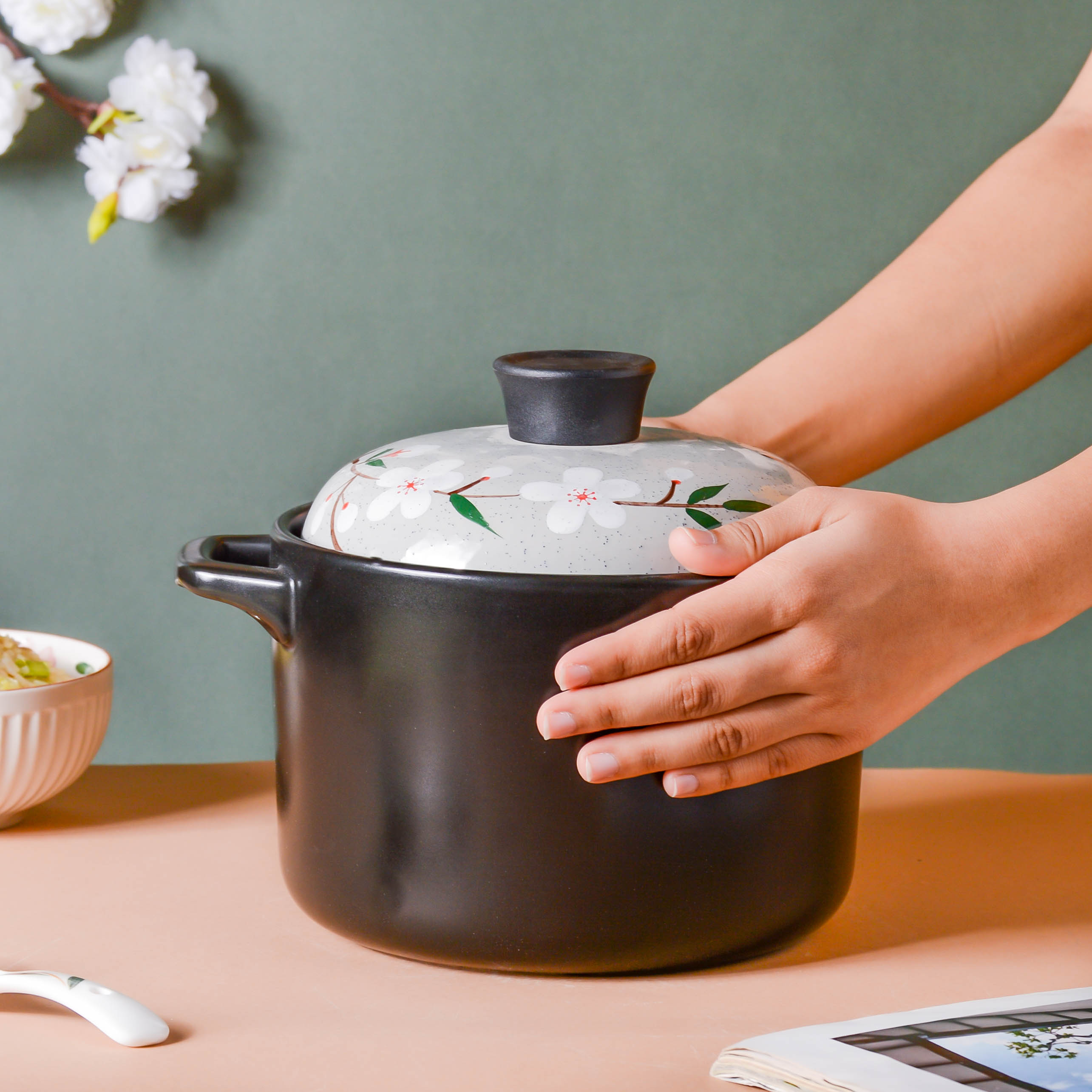 Sakura Cooking Pot