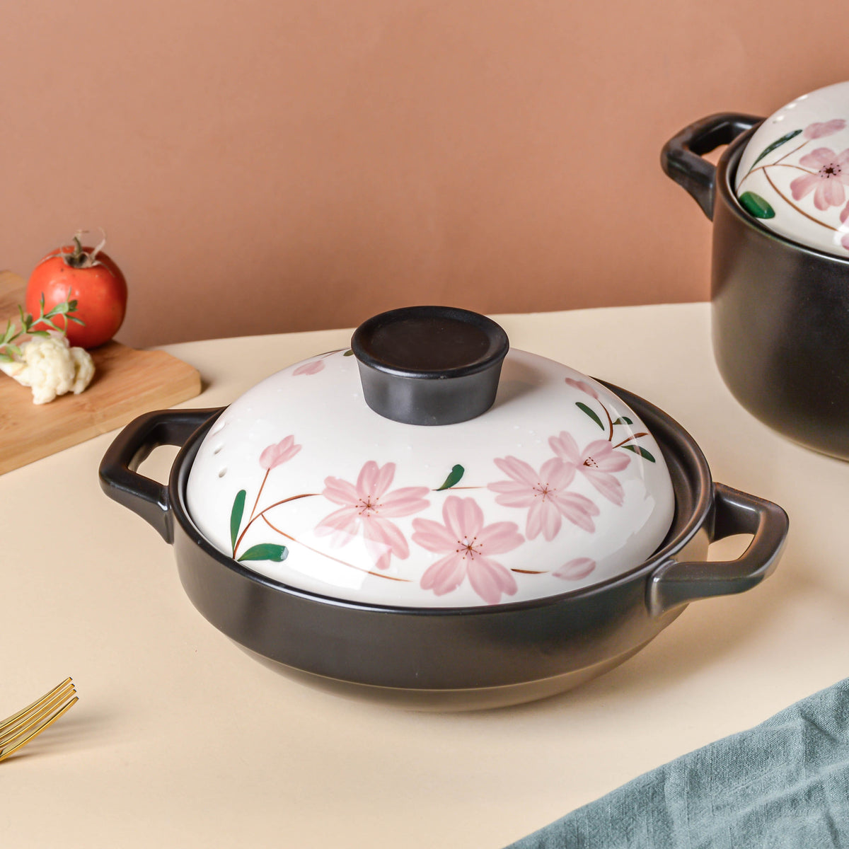 Sakura Shallow White Cooking Pot