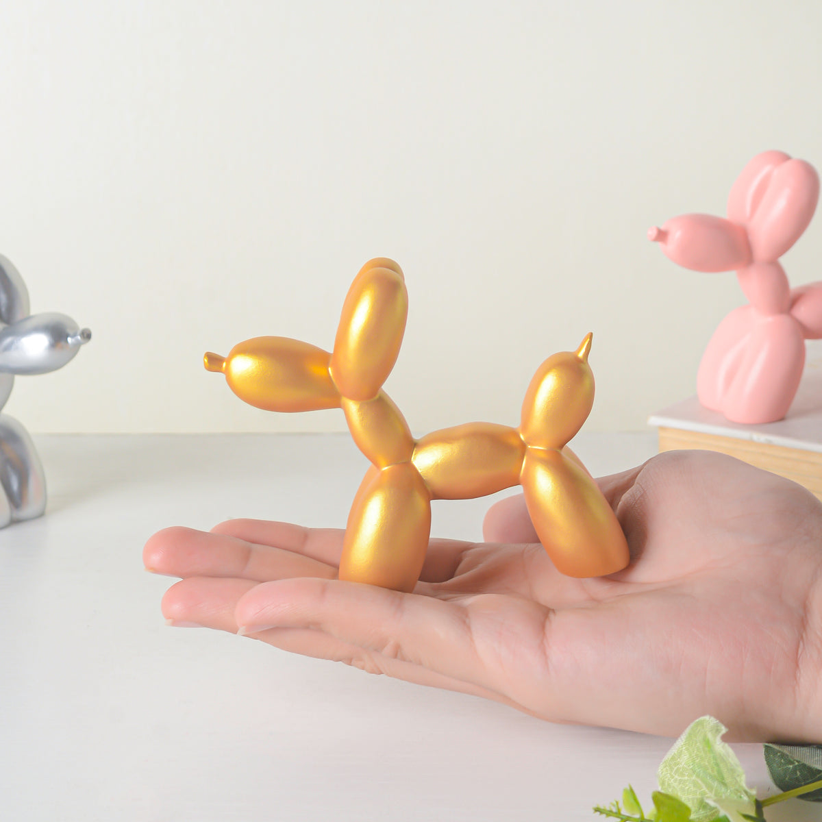 Home Décor - Balloon Dog Resin Mini Showpiece Golden For Room Décor ...