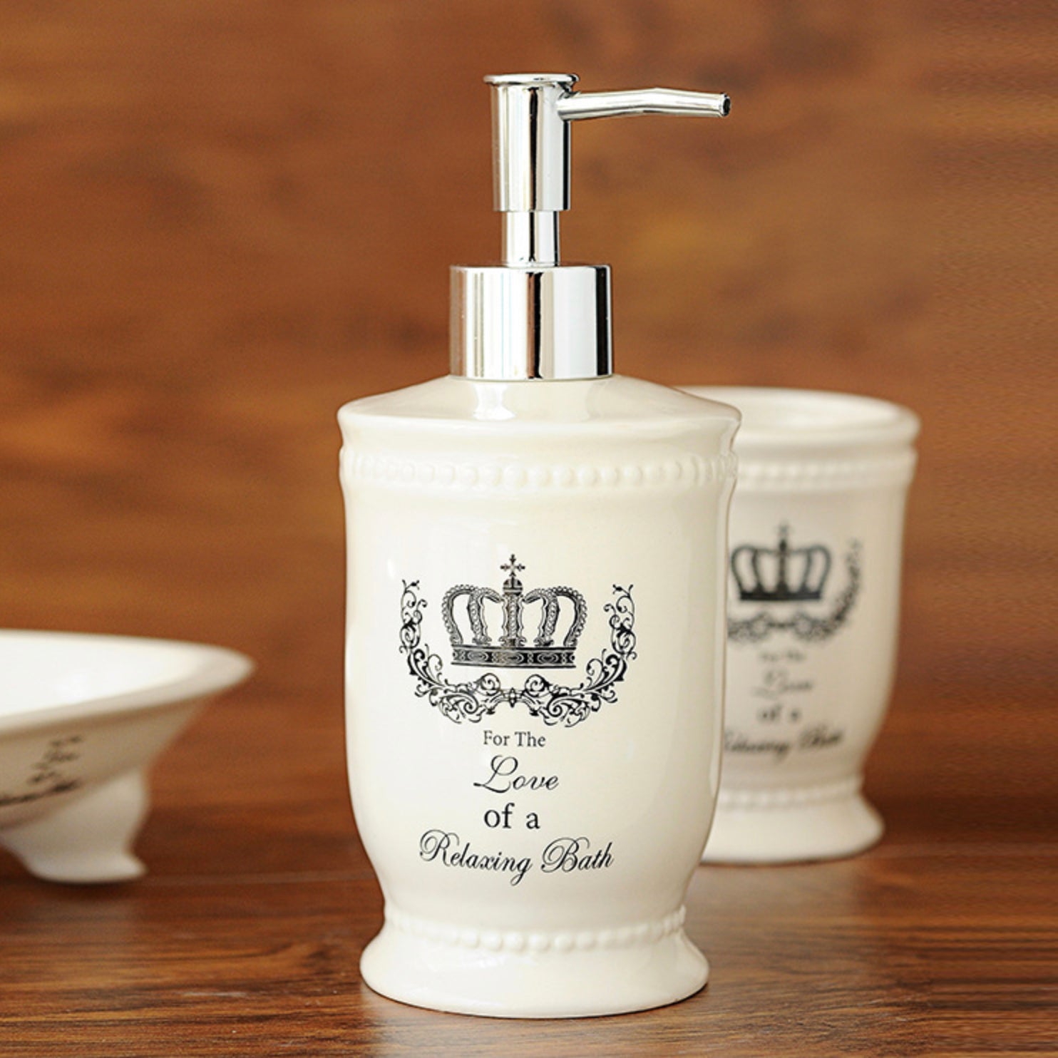 White Bath Set of 4 Online - Premium Bath Set | Nestasia