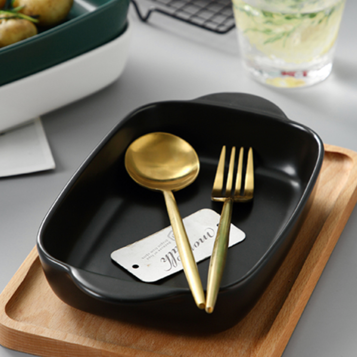 Black Baking Dish