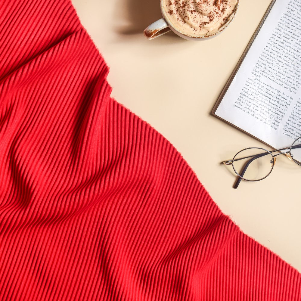 Scarlet Fluted Stole Red