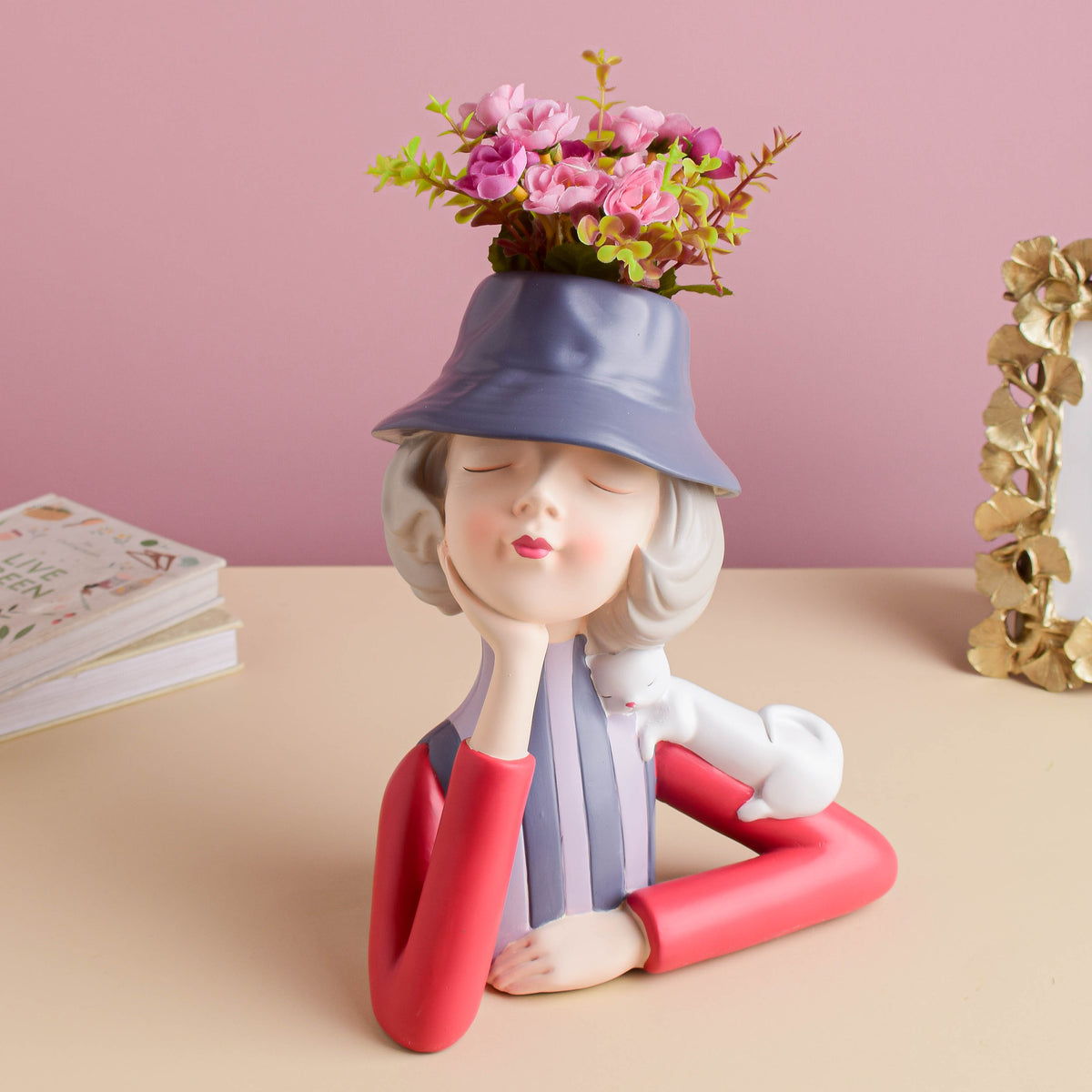 Home Décor - Vintage Lady Decor For Room Décor |Nestasia