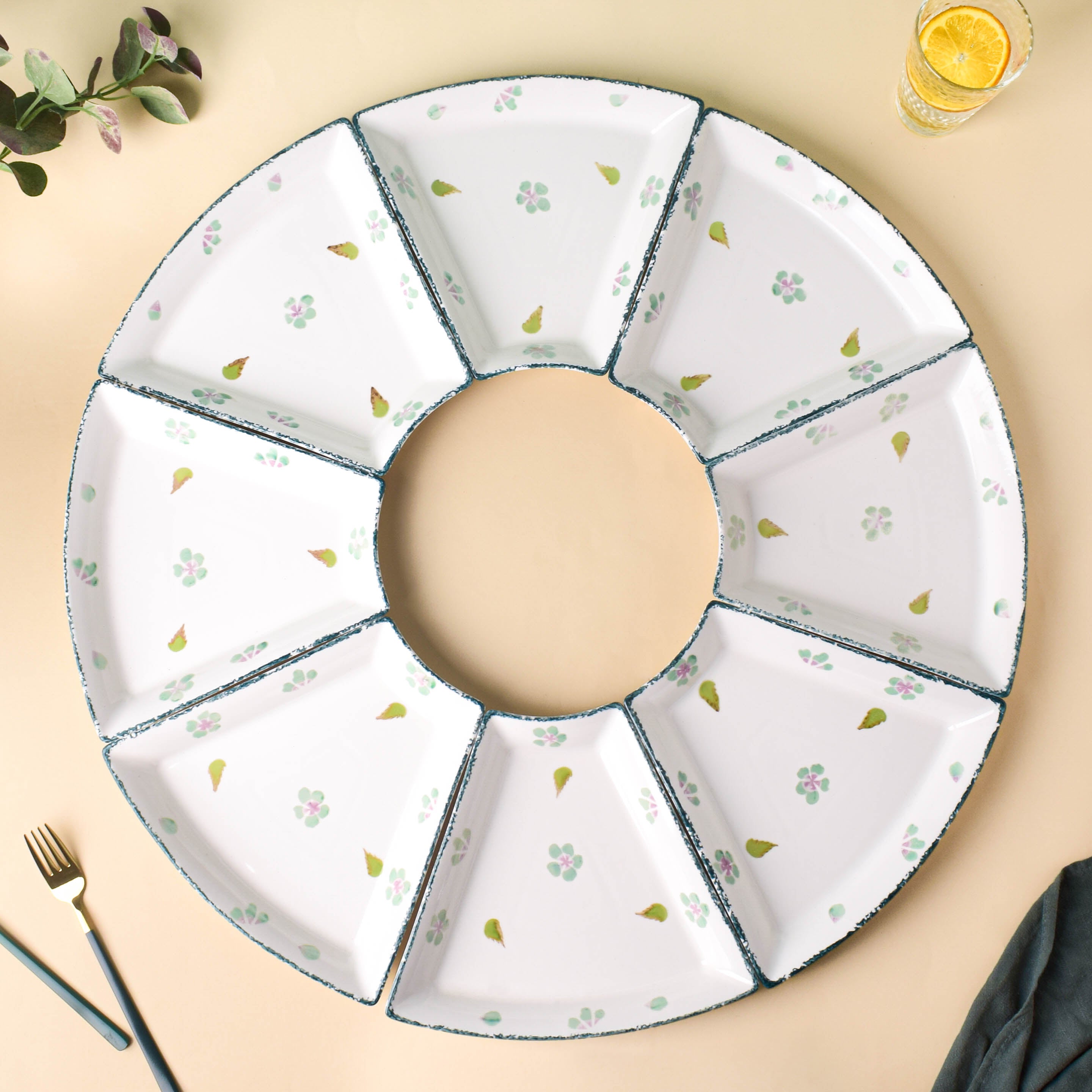 Green Floral Snack Plates Set Of 8 Online - Premium Snack Plate | Nestasia