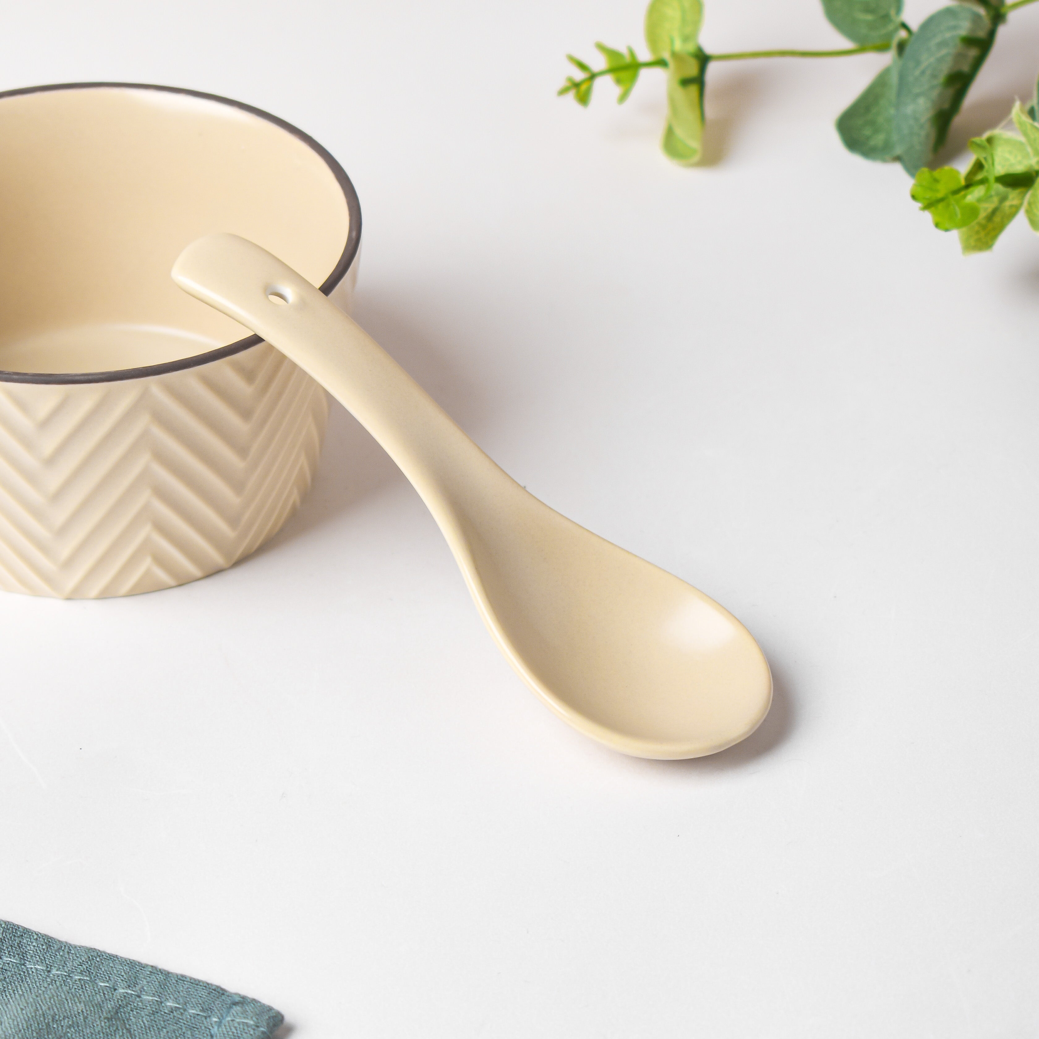 Crème De La Crème Ceramic Soup Spoon Online - Premium Soup Spoon | Nestasia