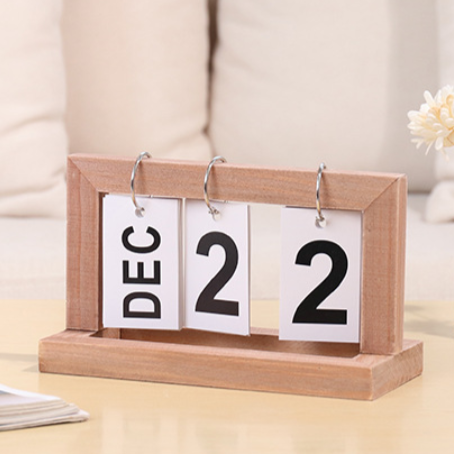 Wooden Table Calendar