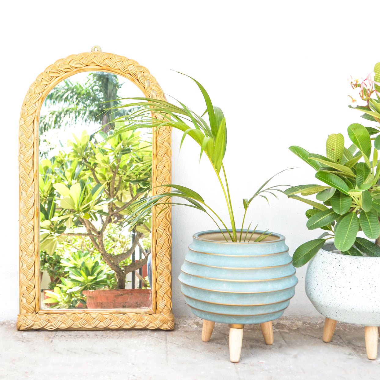 Cane Arch Mirror Online - Premium Wall Mirror | Nestasia