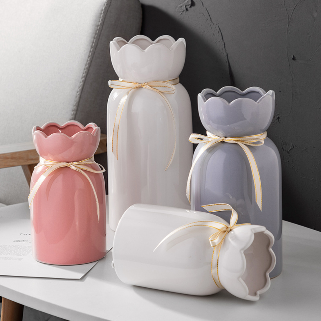 Cute Vase Online - Premium Vase | Nestasia
