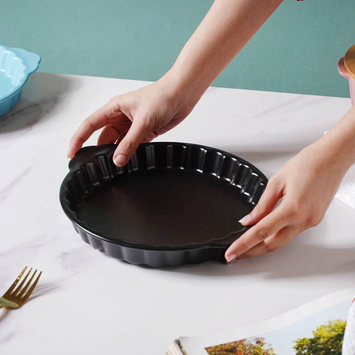 Zen Black Baking Tray 10 Inch