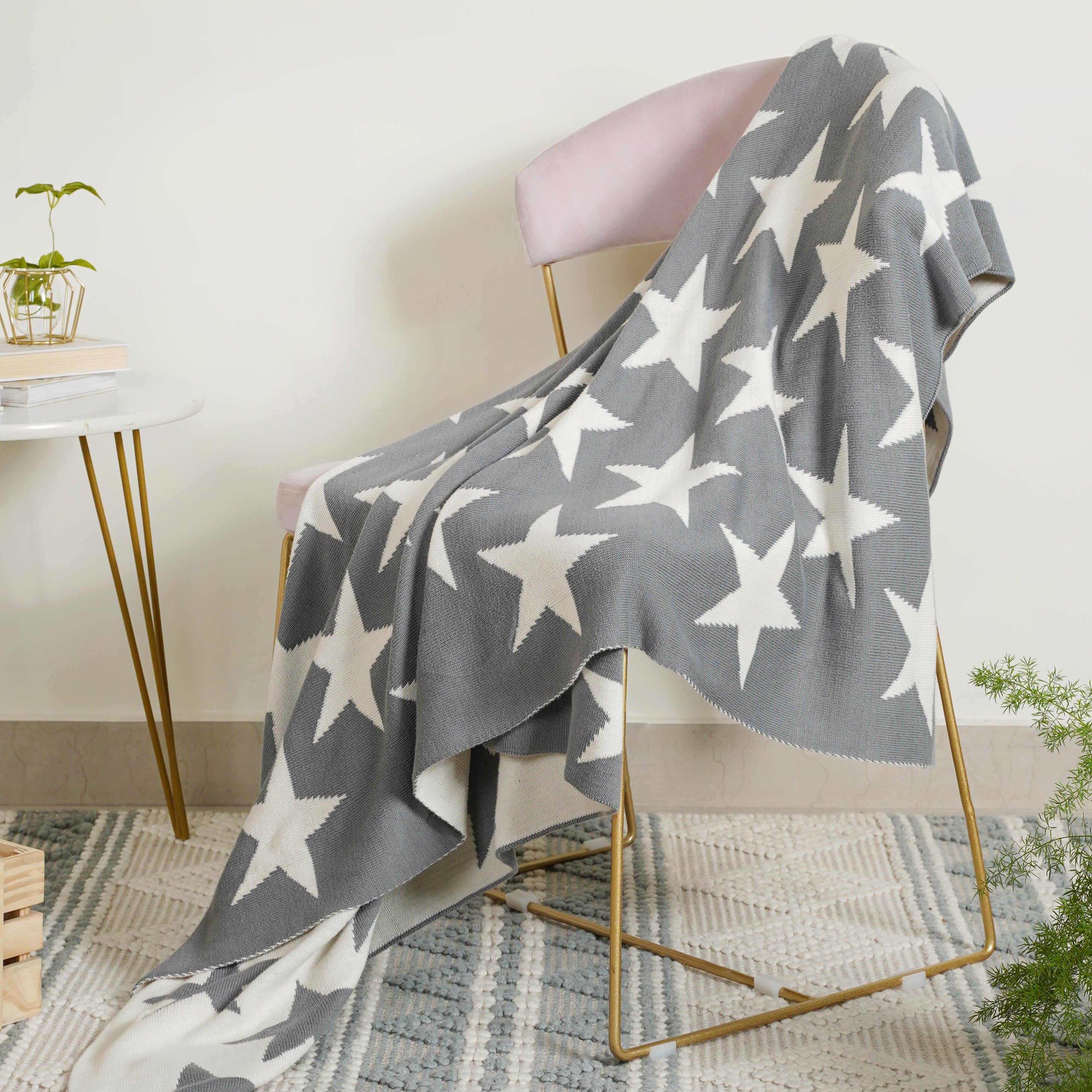Grey Star Throw Online - Premium Throw Blanket | Nestasia